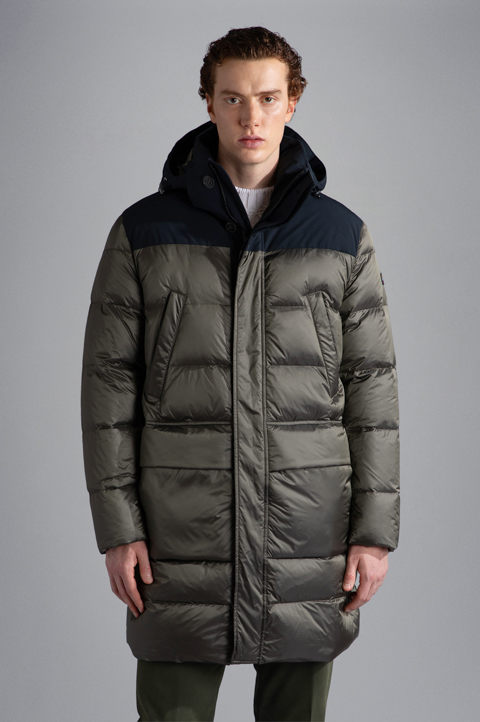 Homepage [www.paulandshark.com]